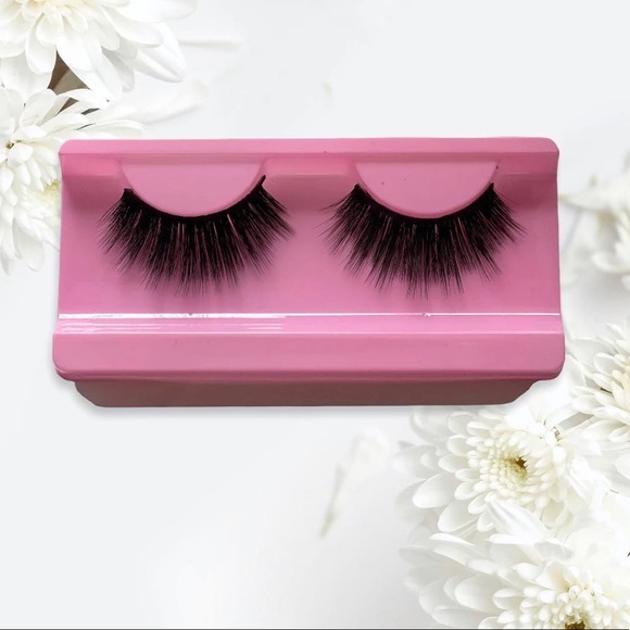 Makeup | 3d Lashes Style Material Girl | Poshmark